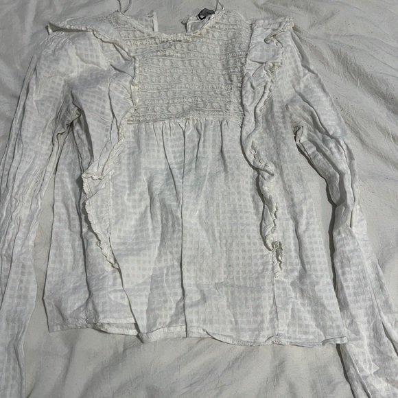 Zara | Tops | Zara White Ruffle Shirt | Poshmark